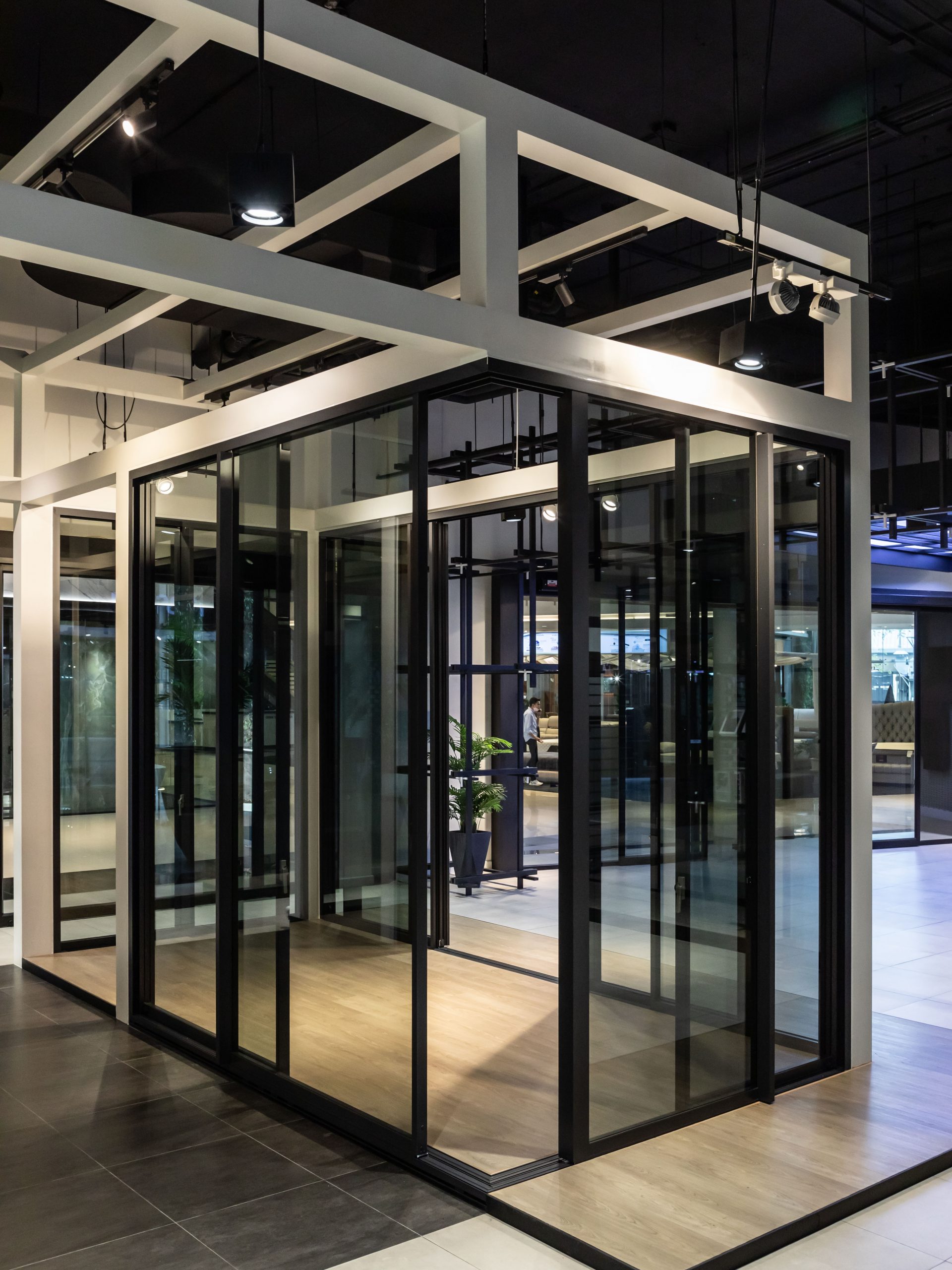 สร้างความกลมกลืนไปกับธรรมชาติ ด้วยนวัตกรรมประตู-หน้าต่างอะลูมิเนียม จาก TOSTEM ในงานสถาปนิก'66 ...